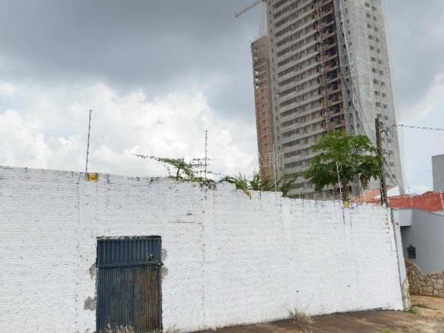 Terreno para venda em Vila Harmonia de 360.00m²