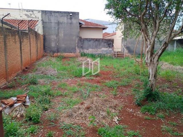 Terreno para venda em Vila Suconasa de 264.00m²