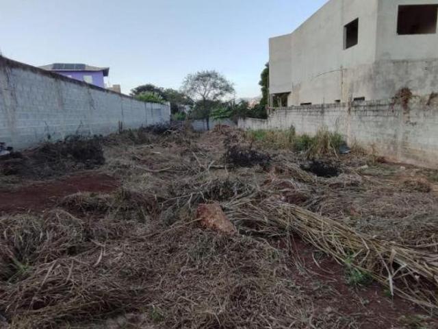 Terreno para venda em Villa Real, Sabará