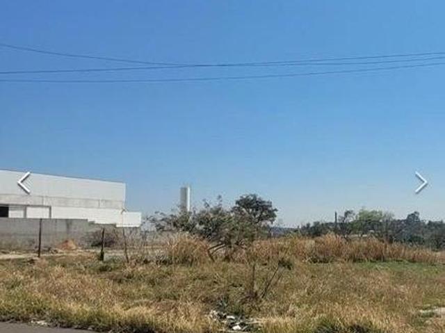 Terreno O&nbsp bairro&nbsp Éden&nbsp é&nbsp uma&nbsp região&nbsp tranquila&nbsp e&nbsp acolhedo
