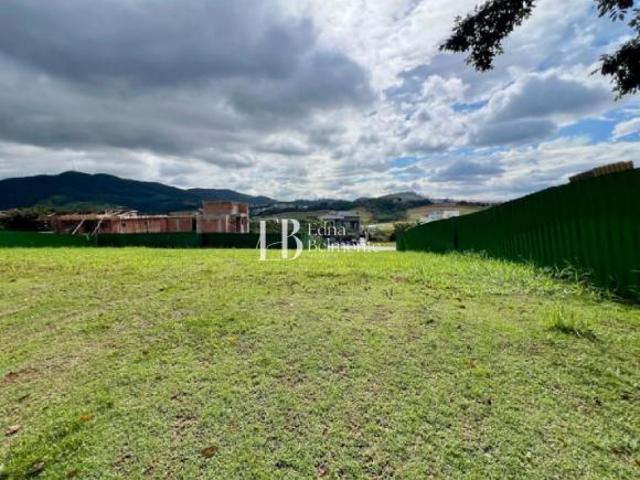 Terreno para venda no Condomínio Alphaville Jundiaí 506 m² Leve Declive