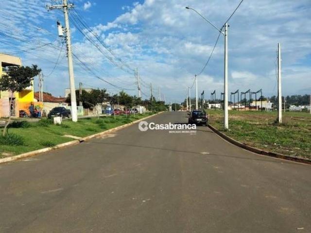 Terreno para vender, 192 m², Bsitto Iperozinho Capela do Alto/SP