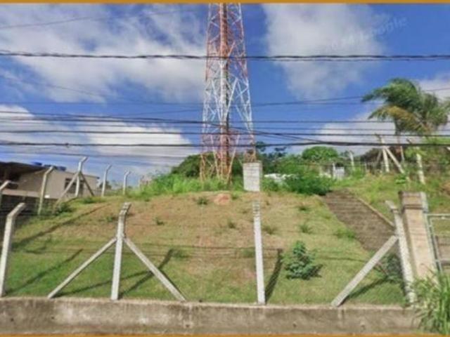 TERRENO PARCIALMENTE OCUPADO POR UMA TORRE DE TELEFONIA CELULAR, NA RUA DR. LUIZ ANTONIO VIEIRA PENA