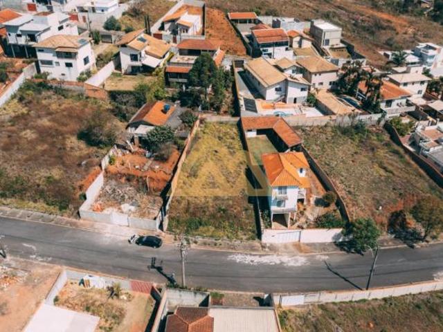 Terreno, Parque Véu das Noivas, Poços de Caldas, MG