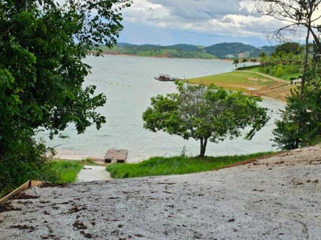 Terreno Pé Na Água Com 4.050m² Situado No Condomínio Águas De Igarata SP