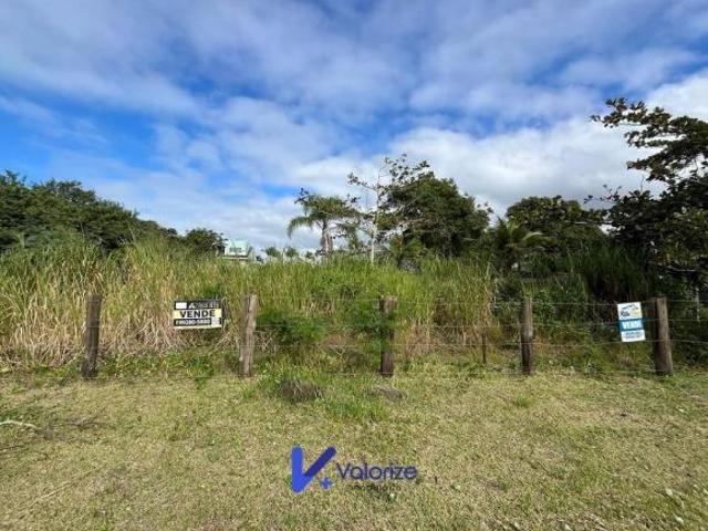 Terreno Perto do Embarque Pontal do Sul 720,00m²