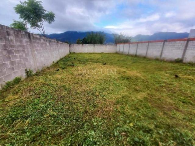 Terreno 153m cond Portal dos Pássaros Plano,murado.Caraguatatuba.Venda Permuta
