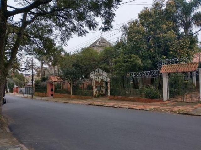 Terreno plano medindo 10,00X61,60m² no bairro Tristeza