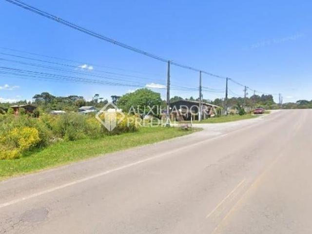 Terreno plano à venda com 2.207 metros quadrados