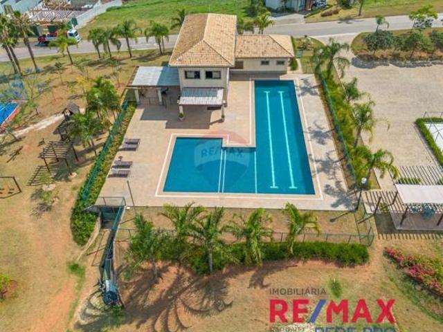 Terreno Plano à venda, com 800 m², no Condomínio Fazenda Serra Azul, Itupeva, interior de São Pa