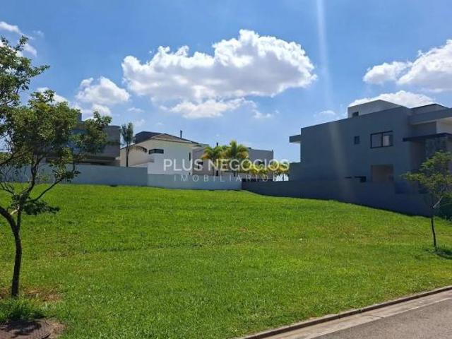 Terreno Plano À venda Alphaville Nova Esplanada 1 409 m²