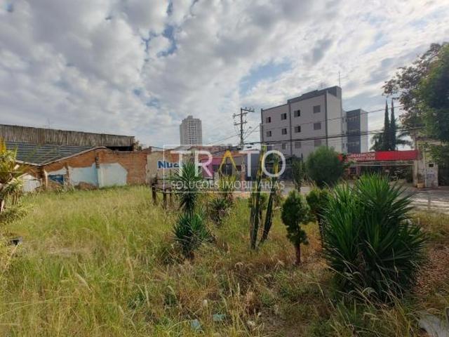 Terreno plano à venda de 270 metros no bairro Ponte Preta