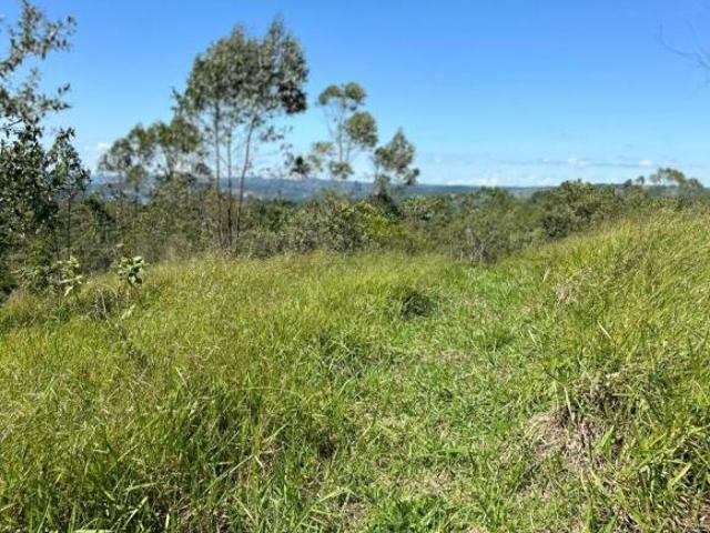TERRENO PLANO Á VENDA EM SÃO ROQUE