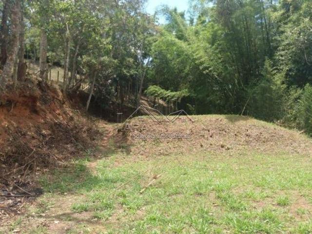Terreno plano à venda em Santa Isabel