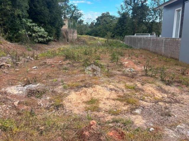 Terreno plano a venda no condomínio Figueiras