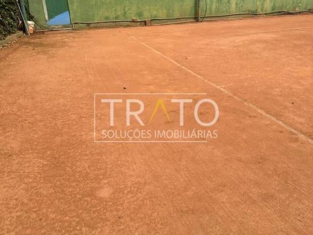 Terreno plano à venda no Condomínio San Conrado com 476 metros