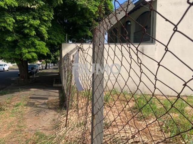 Terreno plano à venda no bairro Nova Campinas em Campinas