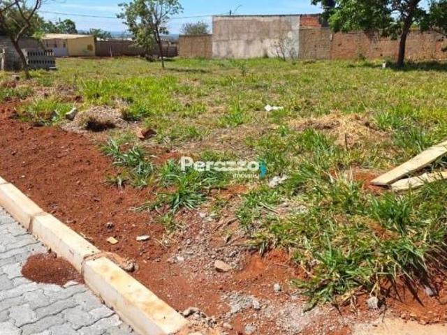 Terreno Plano com 678m² no Condomínio Estância Quintas da Alvorada por R$620.000,00