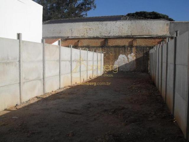Terreno plano com 115m², na avenida Santo Amaro ao lado do metrô Alto da Boa Vista