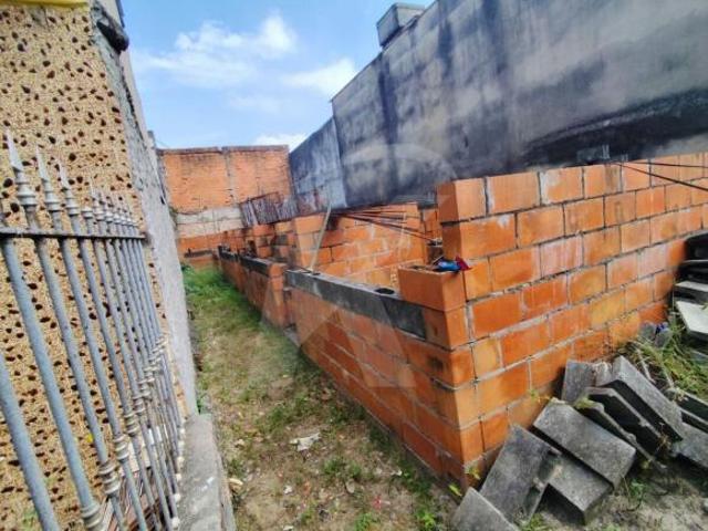 Terreno plano com 116m2, sendo 6 x 19 Mts na Vila Medeiros