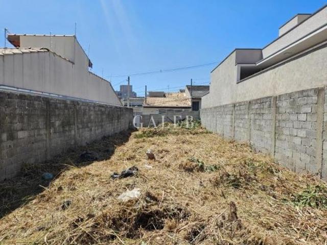 Terreno plano com 175m² em ótimo local