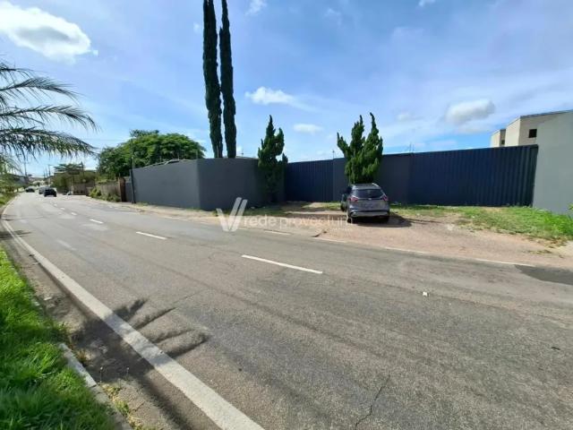 Terreno plano com galpão e casa à Venda em Vinhedo – 5.074m² Próximo à Estrada da Boiada