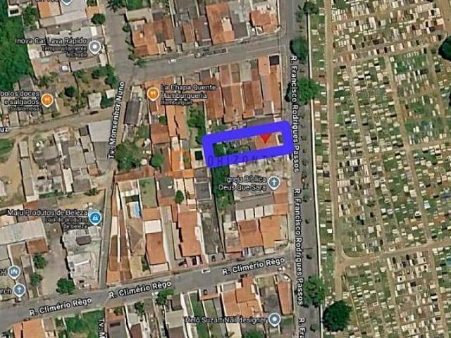 Terreno plano de 385m² à venda na Vila Lavínia