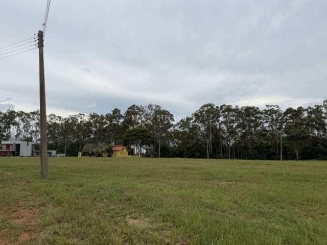 Terreno Plano de 450 m² próximo ao clube Santa Bárbara I do Santa Bárbara Resort Residence