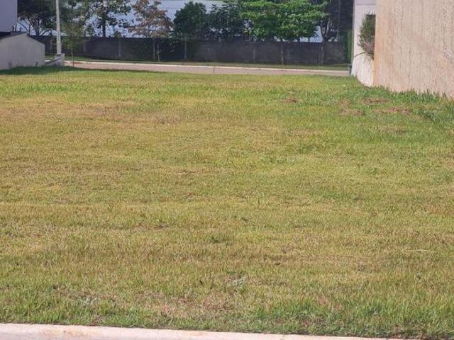 Terreno plano e perfeito no Condomínio Evidence Residencial