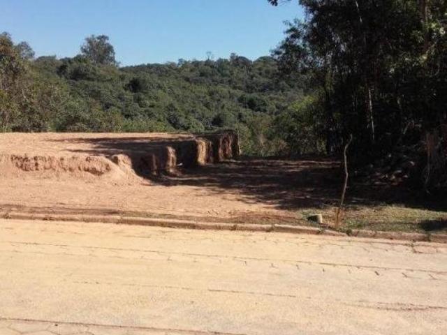TERRENO PLANO EM MAIRIPORÃ AO LADO DA REPRESA