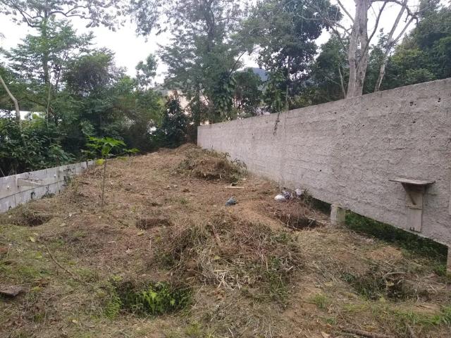 Terreno Plano em Condomínio Colado na Est. Do Cabuçu Largo do Rio da Prata