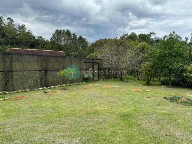 Terreno plano em Condomínio Santo Antônio do Pinhal