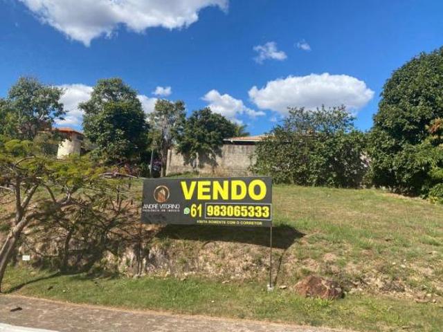 TERRENO PLANO ESCRITURADO À VENDA NO CONDOMÍNIO AMOBB – JARDIM BOTÂNICO