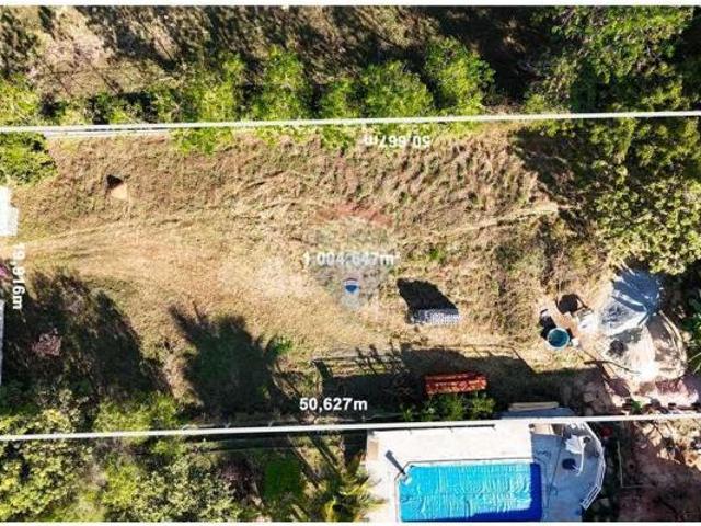 Terreno plano escriturado aceita financiamento Jardim Botânico