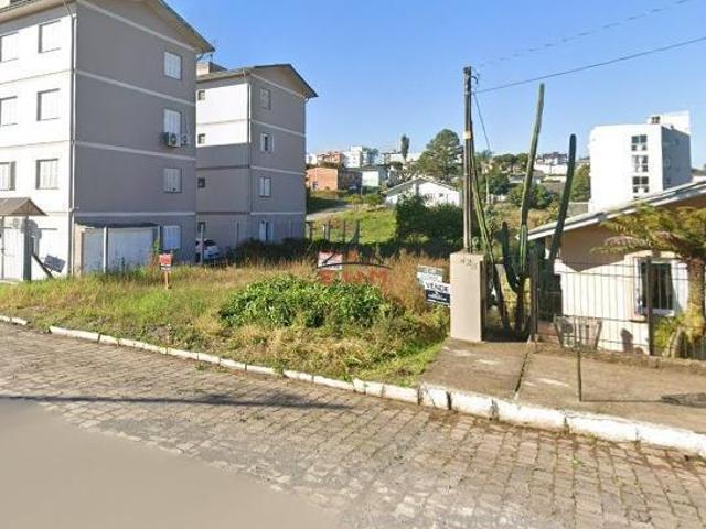 Terreno plano frente oeste
