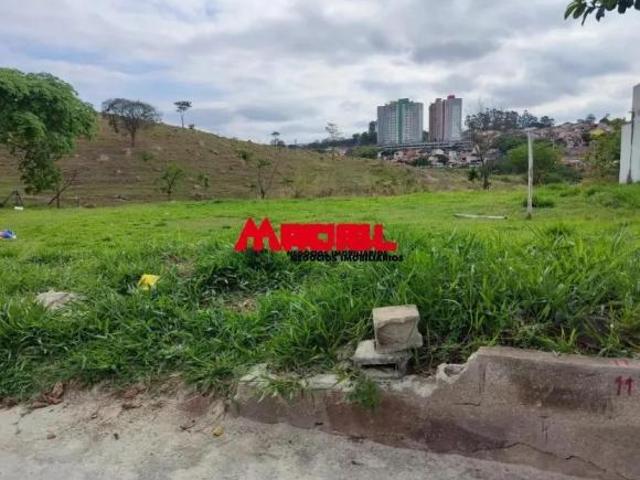 Terreno plano residencial São Francisco próximo a Embraer Cambuí igreja da cidade!