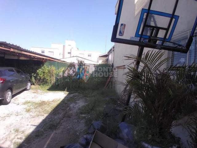 Terreno plano 10x40 à venda na Saúde com 400m²