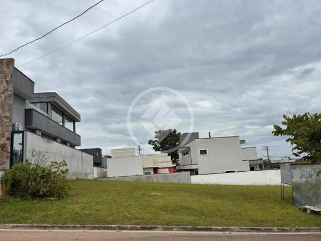 Terreno Plano 300m² no Condomínio Terras do Vale em Caçapava SP, com vista para a Serra da Mantiquei
