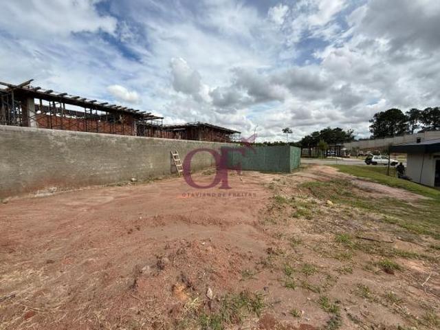 Terreno plano 500 m² no condomínio Portal dos Lagos, Jundiaí/SP