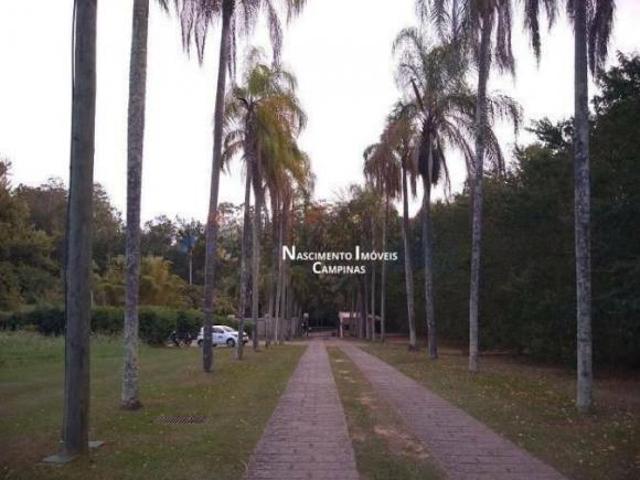 Terreno privilegiado de 23.300 m² à venda por R$ 3.100.000,00