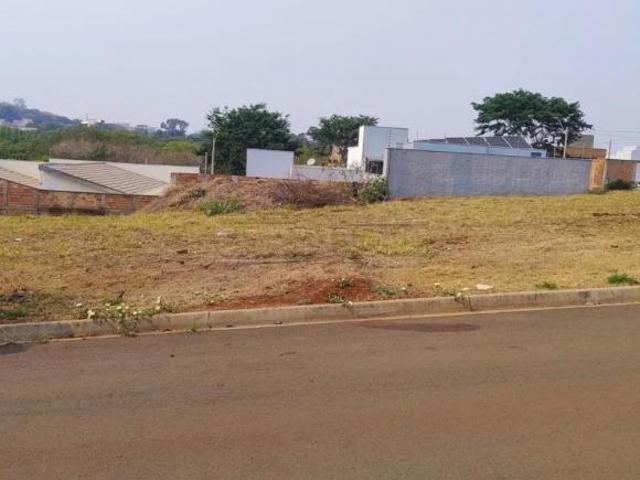 Terreno pronto para construir com localização privilegiada