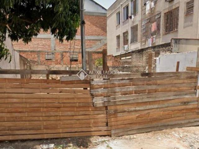 Terreno próximo a Avendida Bento Gonçalves