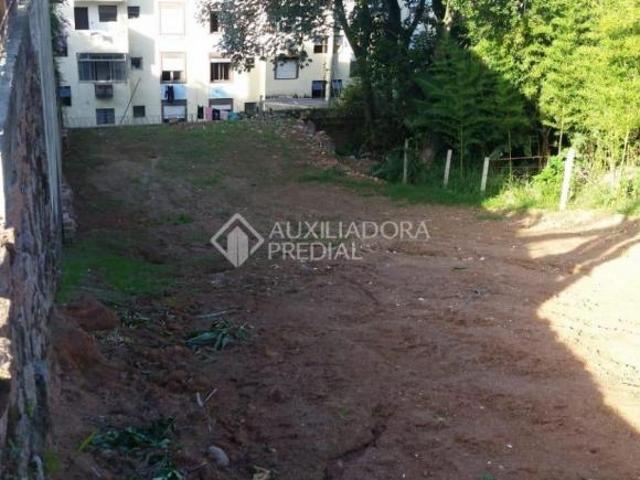 TERRENO PRÓXIMO A ORLA DE IPANEMA