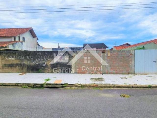 Terreno próximo a praia em Peruíbe