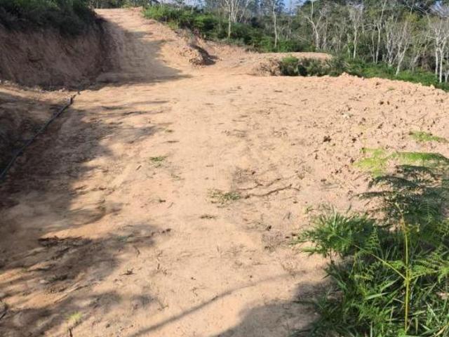 Terreno próximo a represa em Juquitiba
