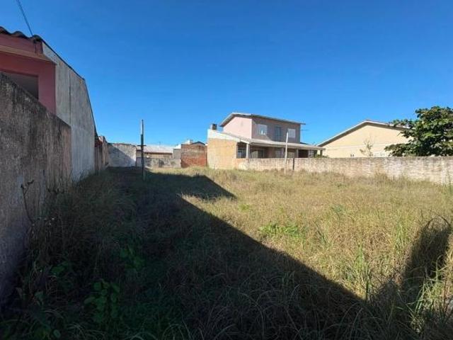Terreno próximo ao mar em Mariluz
