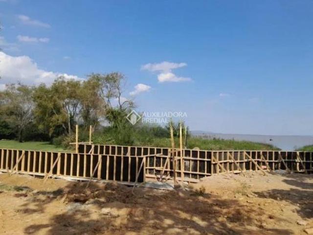 Terreno próximo praia do Lami