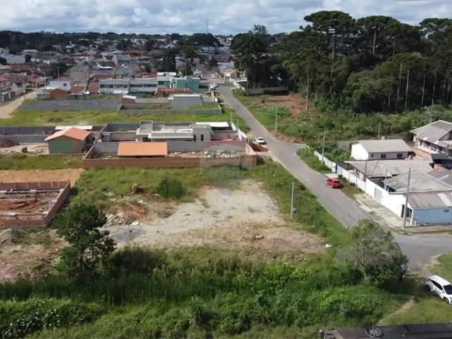 Terreno Centro Piraquara R$150.000,00 de entrada + R$ 2.200,00 de parcela Aceita veículo