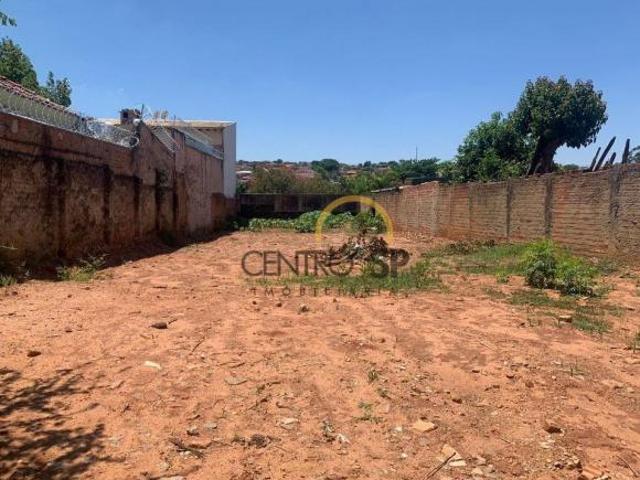 Terreno rua São Vicente próximo av. Pacifico