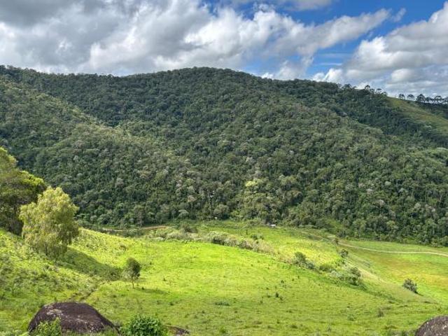 Terreno Rural Alto, com Vista Privilegiada, à Venda – Serra da Mantiqueira
